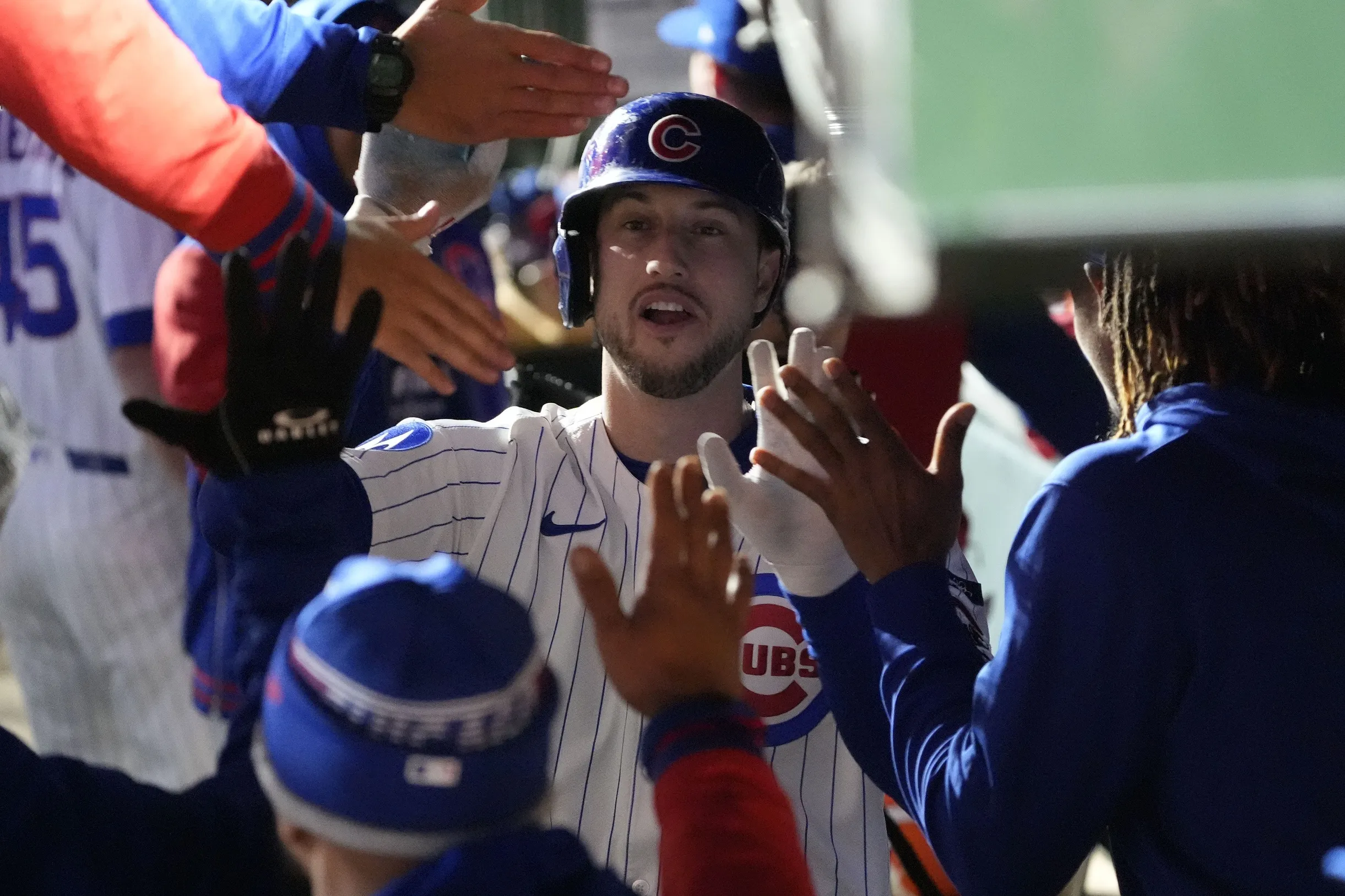 Dodgers sign Kyle Tucker to $240 million deal, DFA Michael Siani