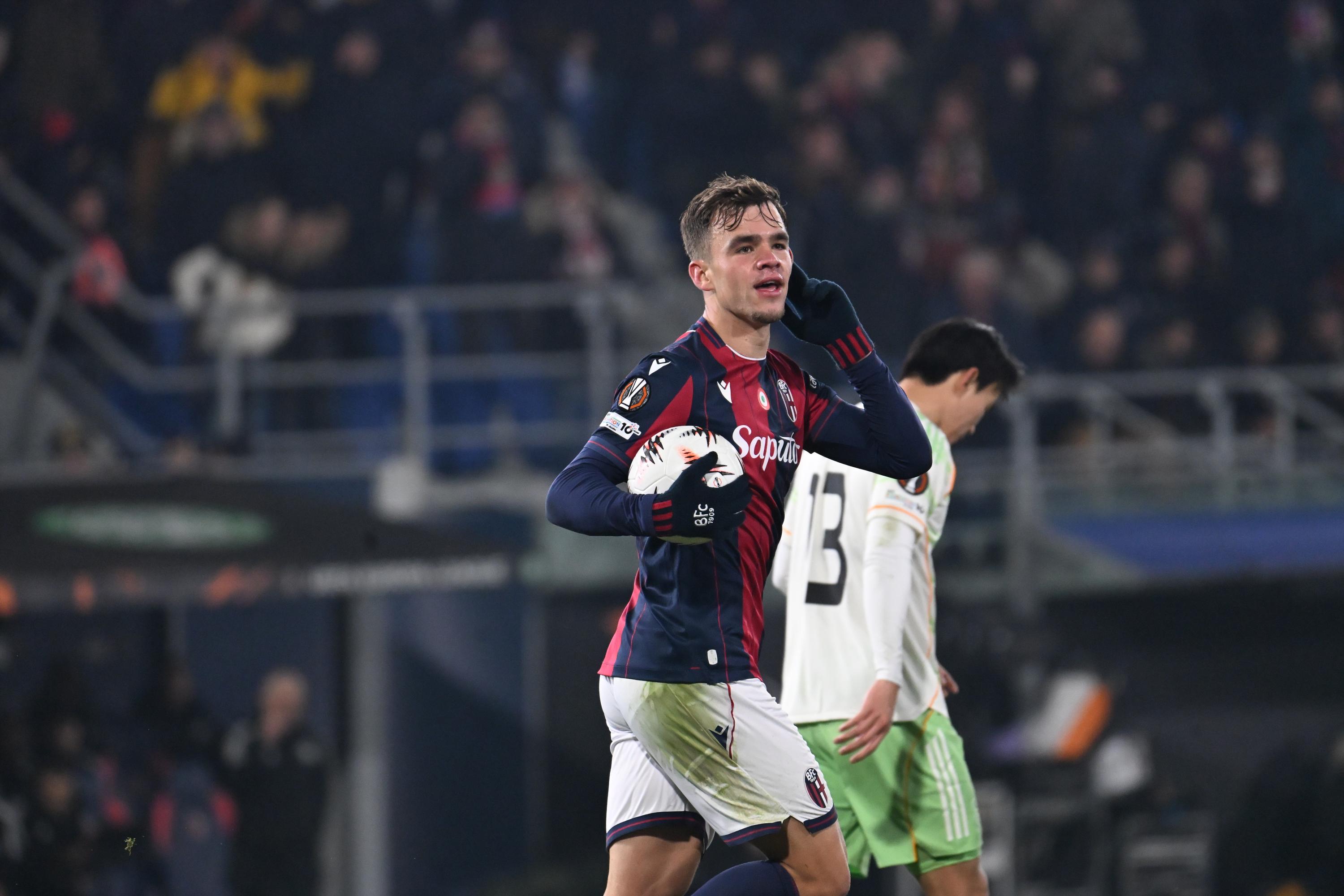Bologna-Celtic, Dallinga e Rowe firmano la rimonta rossoblù: il match ...
