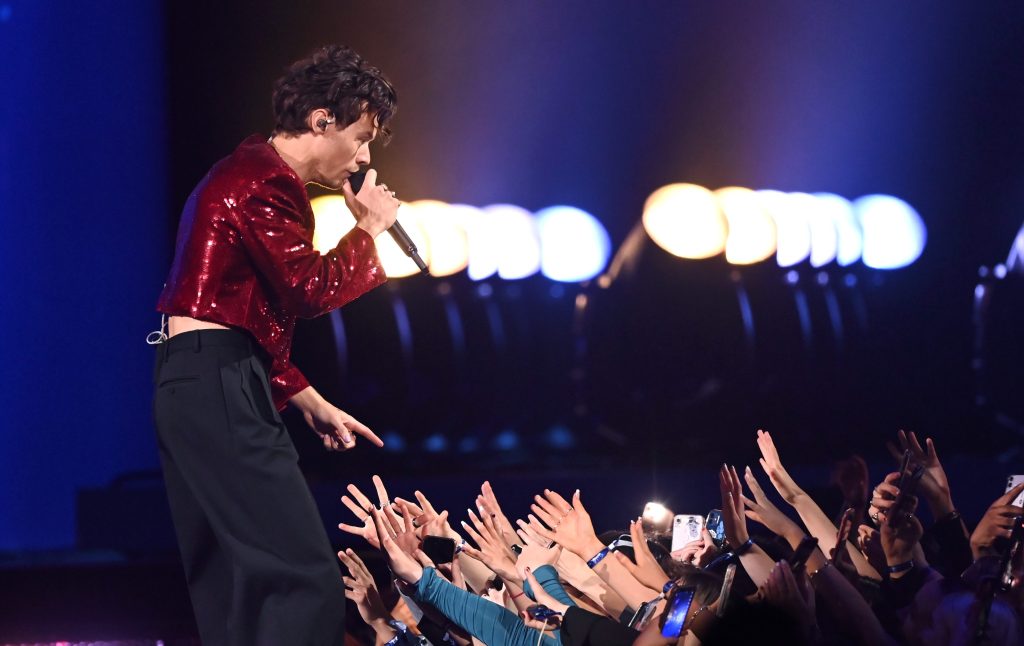 Harry Styles stretches Wembley Stadium residency to record-setting 12 ...