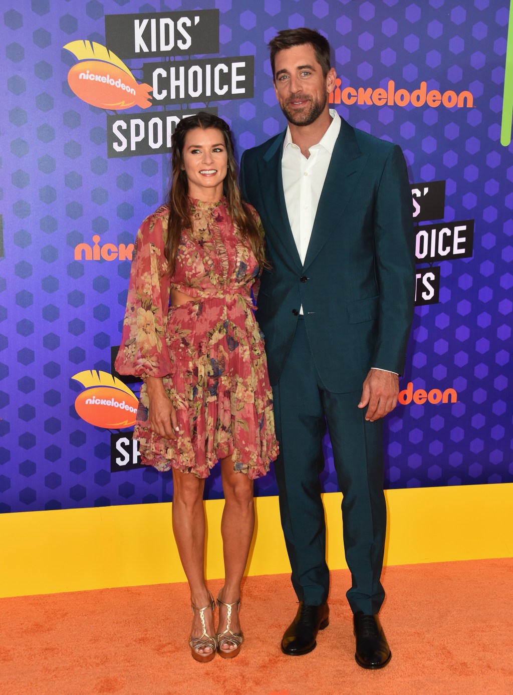 Aaron Rodgers Mysterious Wife Appears To Have Been Id Ed In Latest