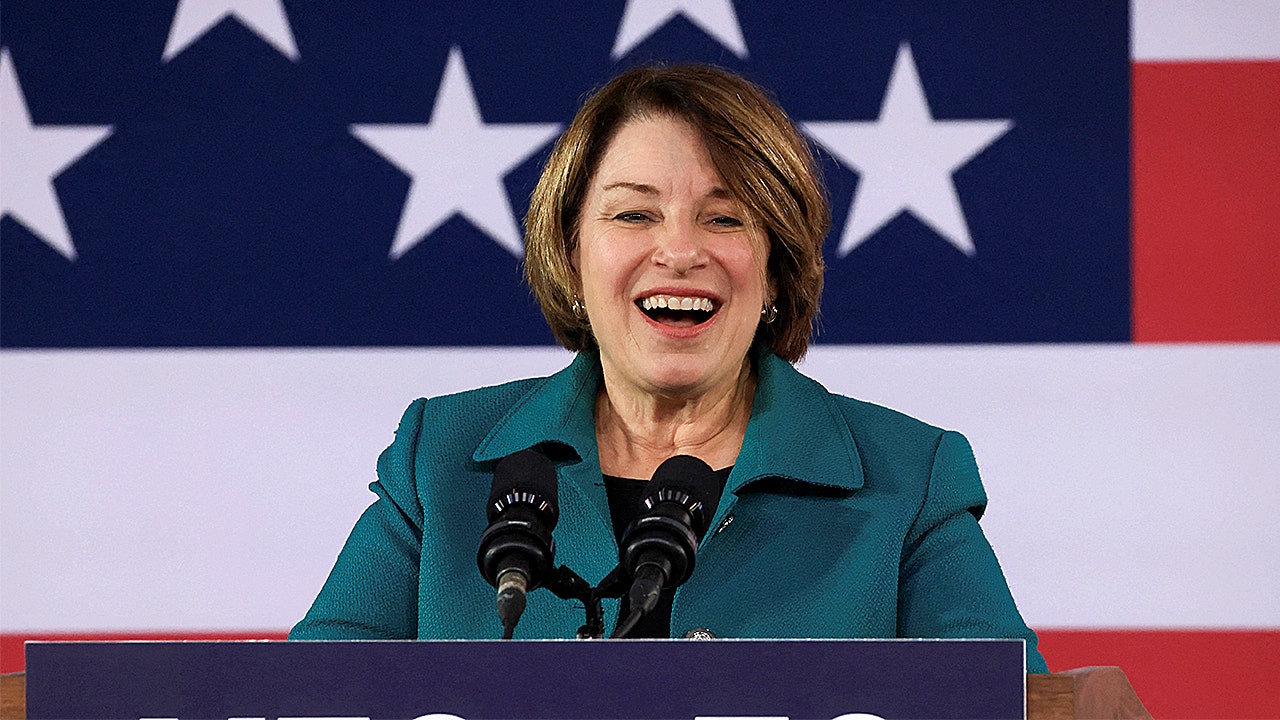 Klobuchar takes first steps towards Minnesota governor bid in race to ...