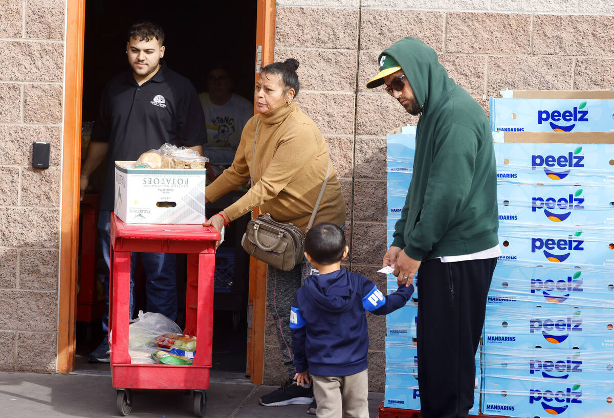 Southern Nevada food pantries saw need surge in 2025. This year could ...