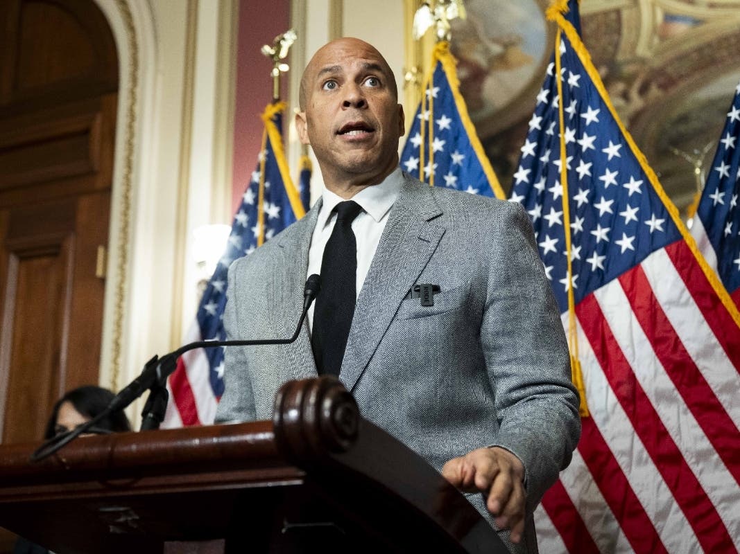 Senator Cory Booker slams ICE activity in Morris County
