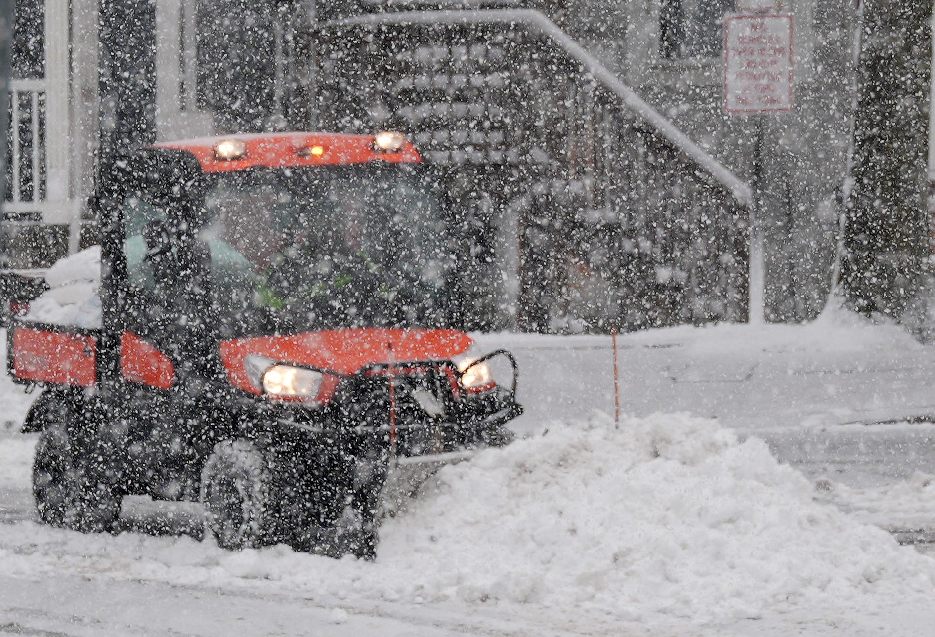 Sign up for text message updates for winter storms in NYC-metro area