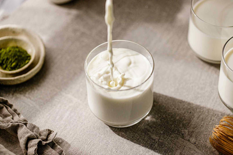 7 foods with more vitamin D than a glass of milk