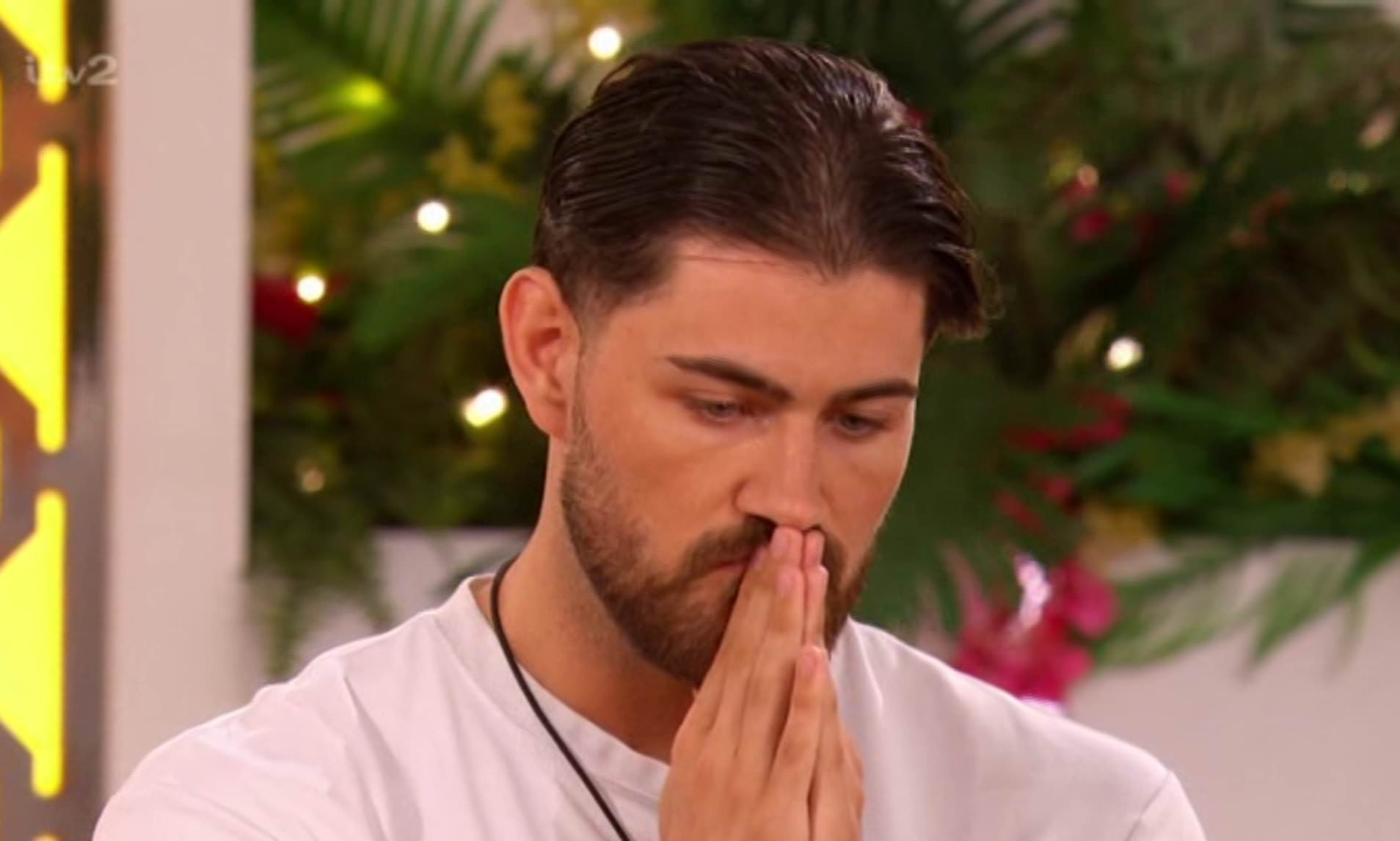 Love Island fans praise Millie for 'throwing out the trash' as she ...