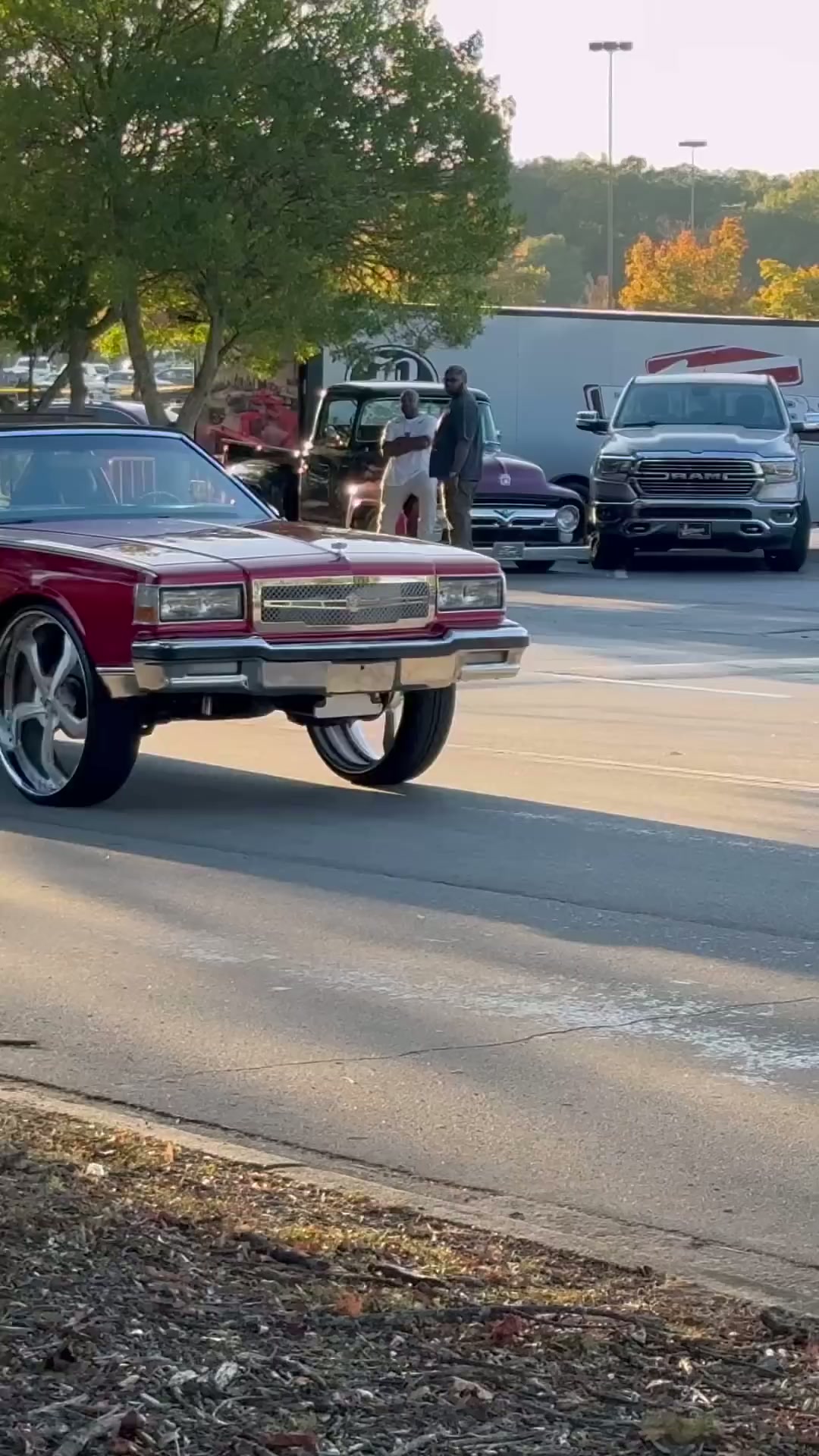2-Door Chevy box on 28’s Riding