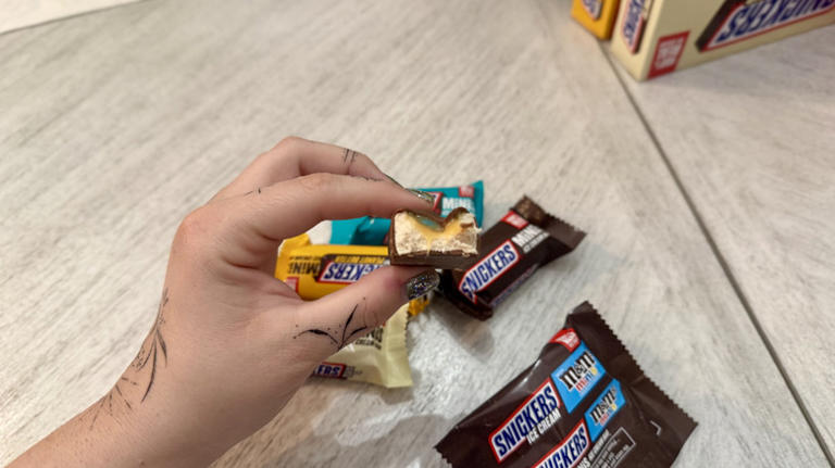 Review: Snickers ice cream minis may become your favorite freezer treat