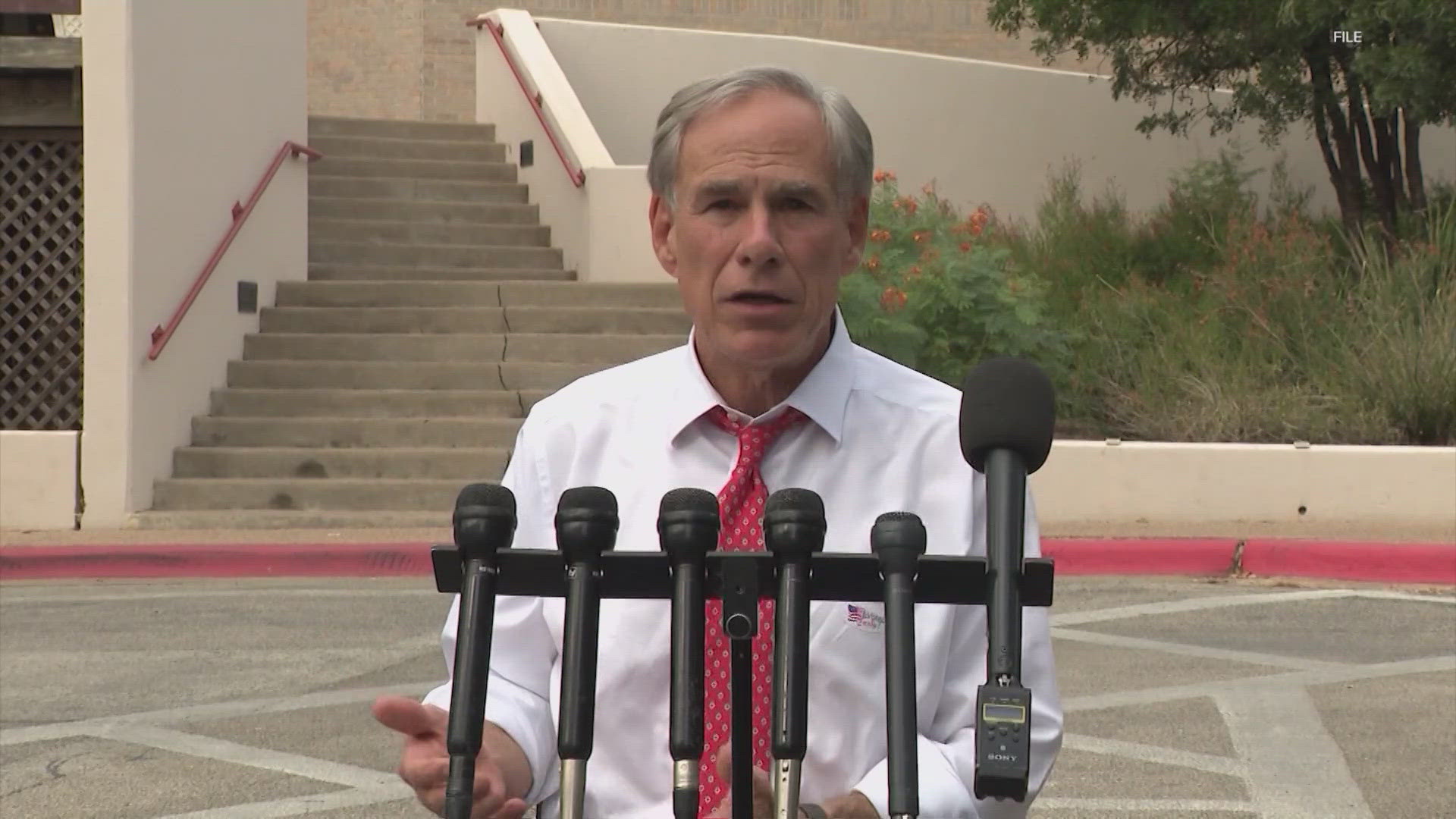 Gov. Abbott urges Cy-Fair ISD to cut ties with CAIR