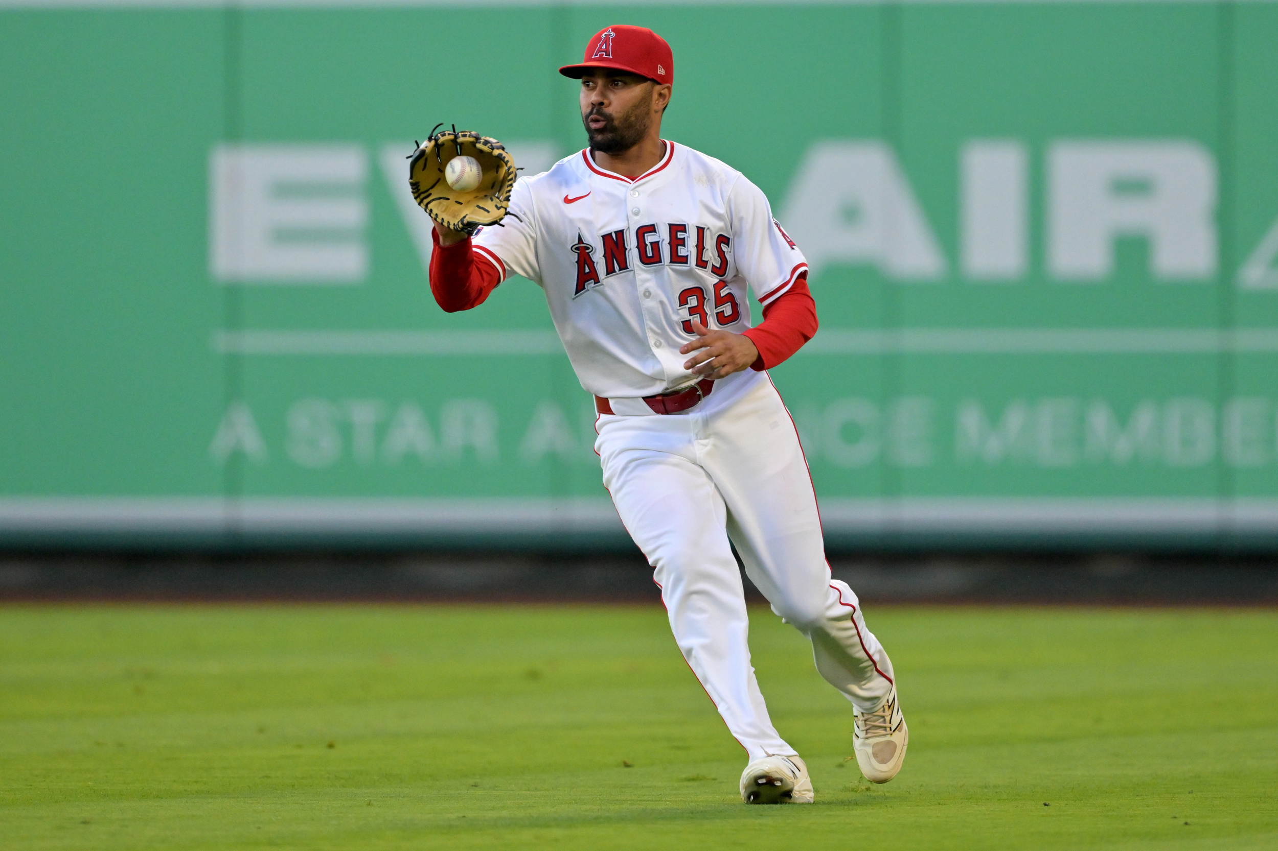 White Sox, LaMonte Wade Jr. agree to minor league deal