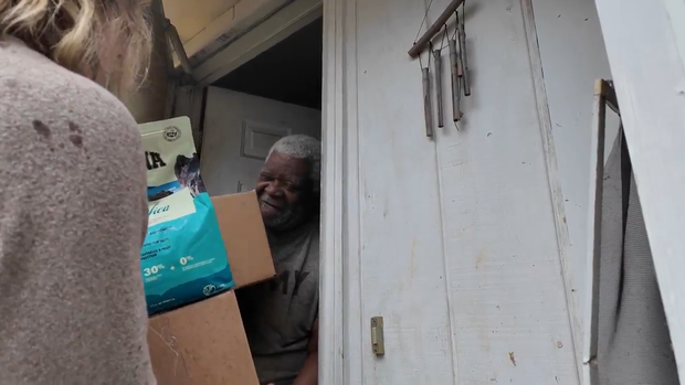 Meals on Wheels Atlanta volunteers hard at work to distribute food ...
