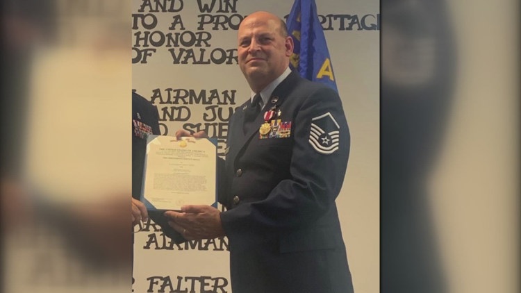 Simon Lissner dies rescuing his family from house fire in the town of ...