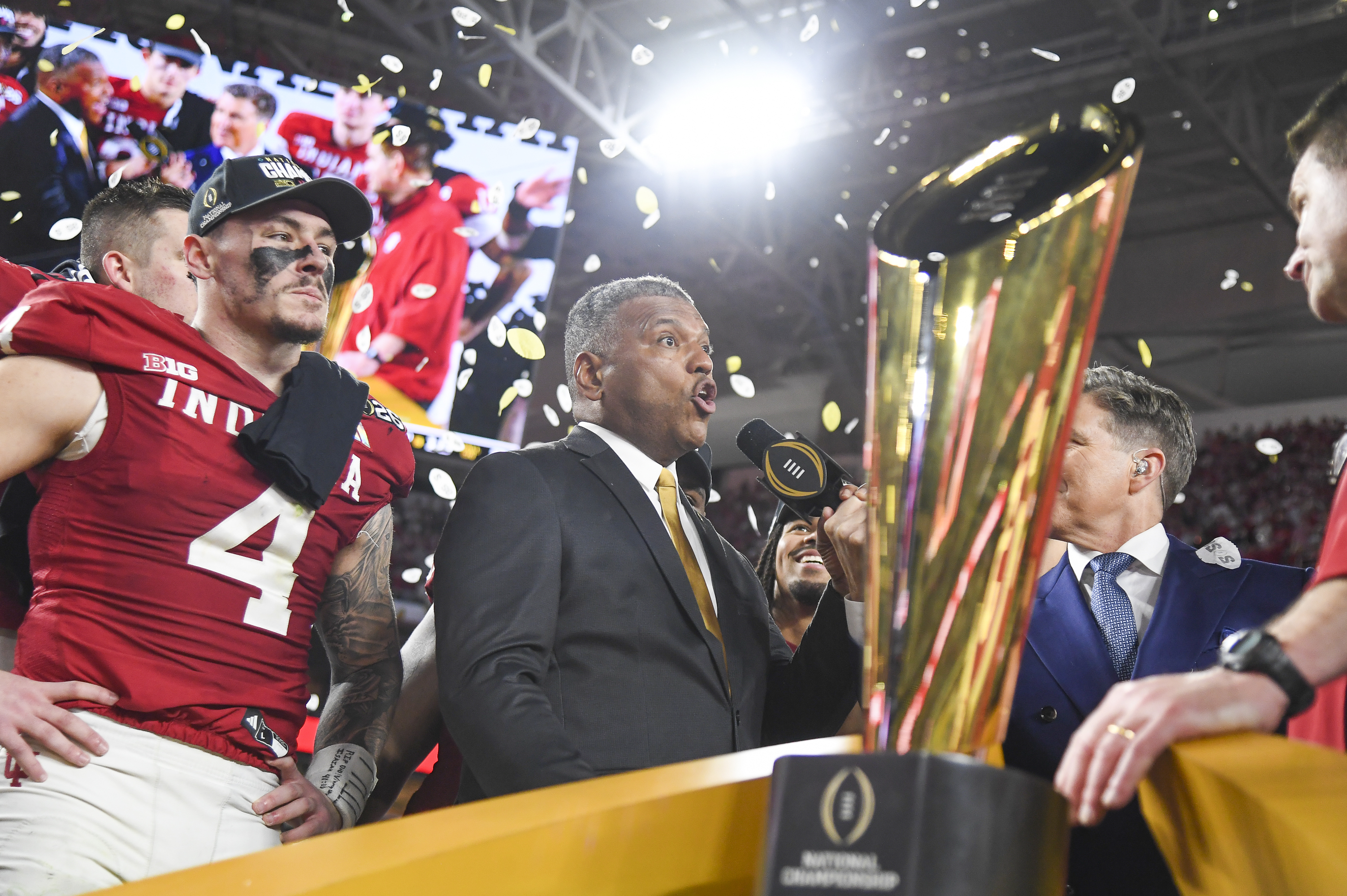 Longhorns daily news: Will 2026 college football playoff expand beyond ...