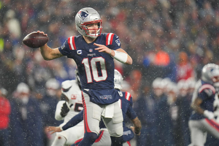 Are there NFL games on today? Football playoff schedule this weekend
