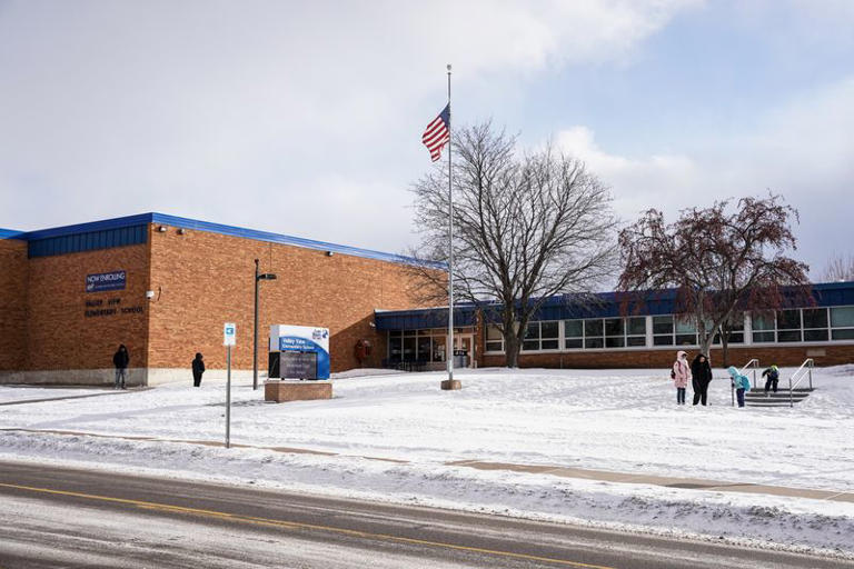 ICE has detained four children from Minnesota school district ...
