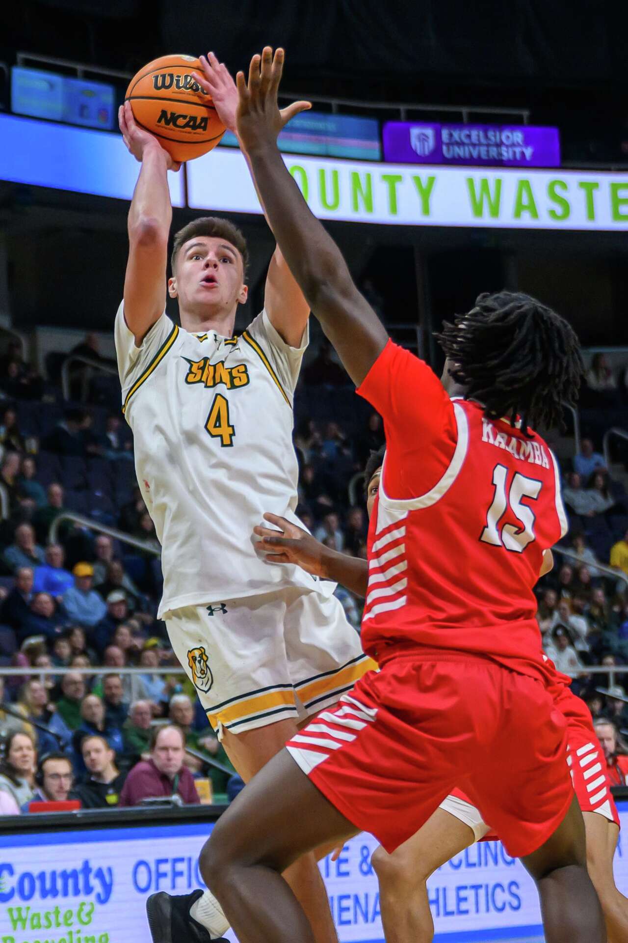 Siena men's basketball smothers Marist in 2nd half for victory