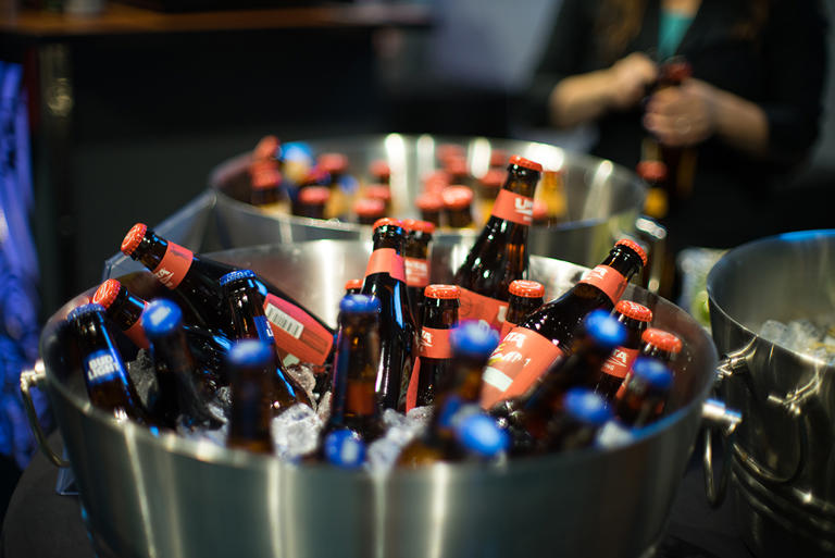 ‘Kisses and Fishes’: Loveland Living Planet Aquarium to host Valentines ...