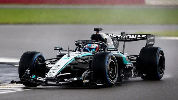 Mercedes debuts 2026 W17 with new livery; completes first Silverstone ...
