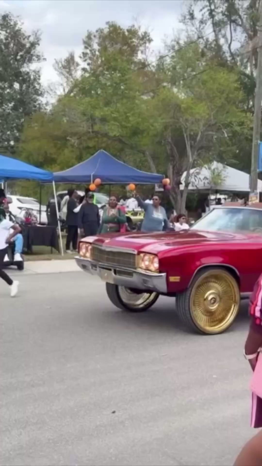 Candy Red Buick on Gold 26’s Comin Thru