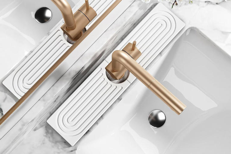 This clever $10 hack keeps soap scum and water off your counters—even ...