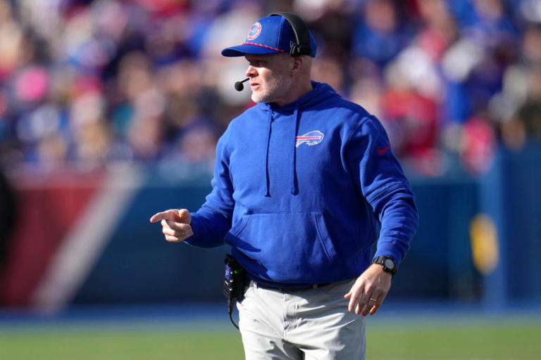 Thousands sign petition to bring back former Bills coach Sean McDermott