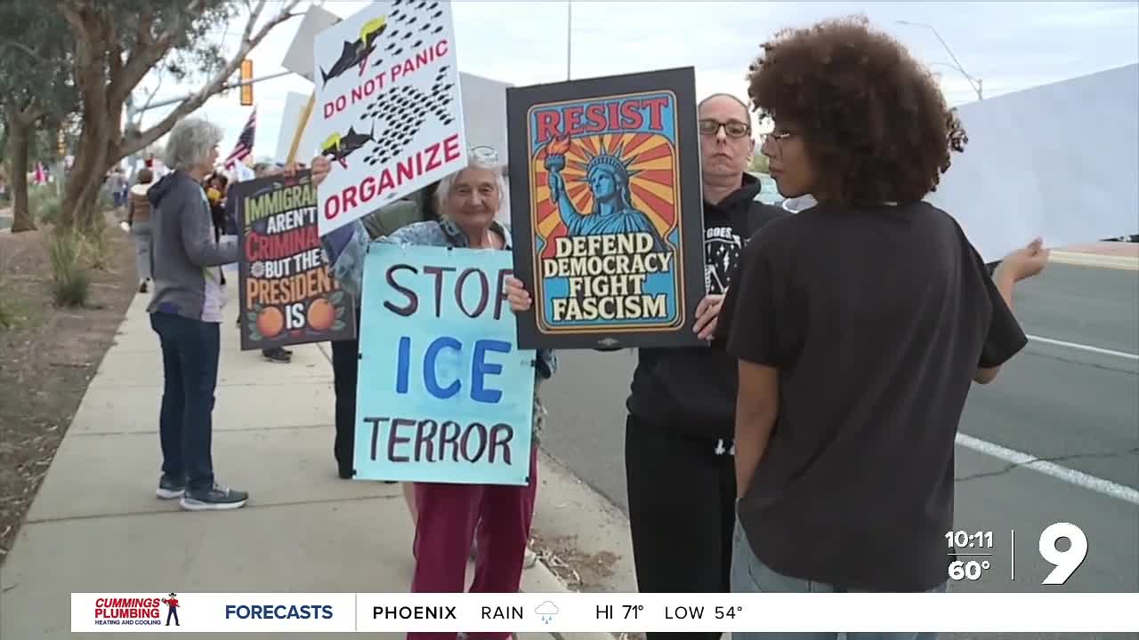 Tucson protesters demand respect for immigrant rights during anti-ICE ...