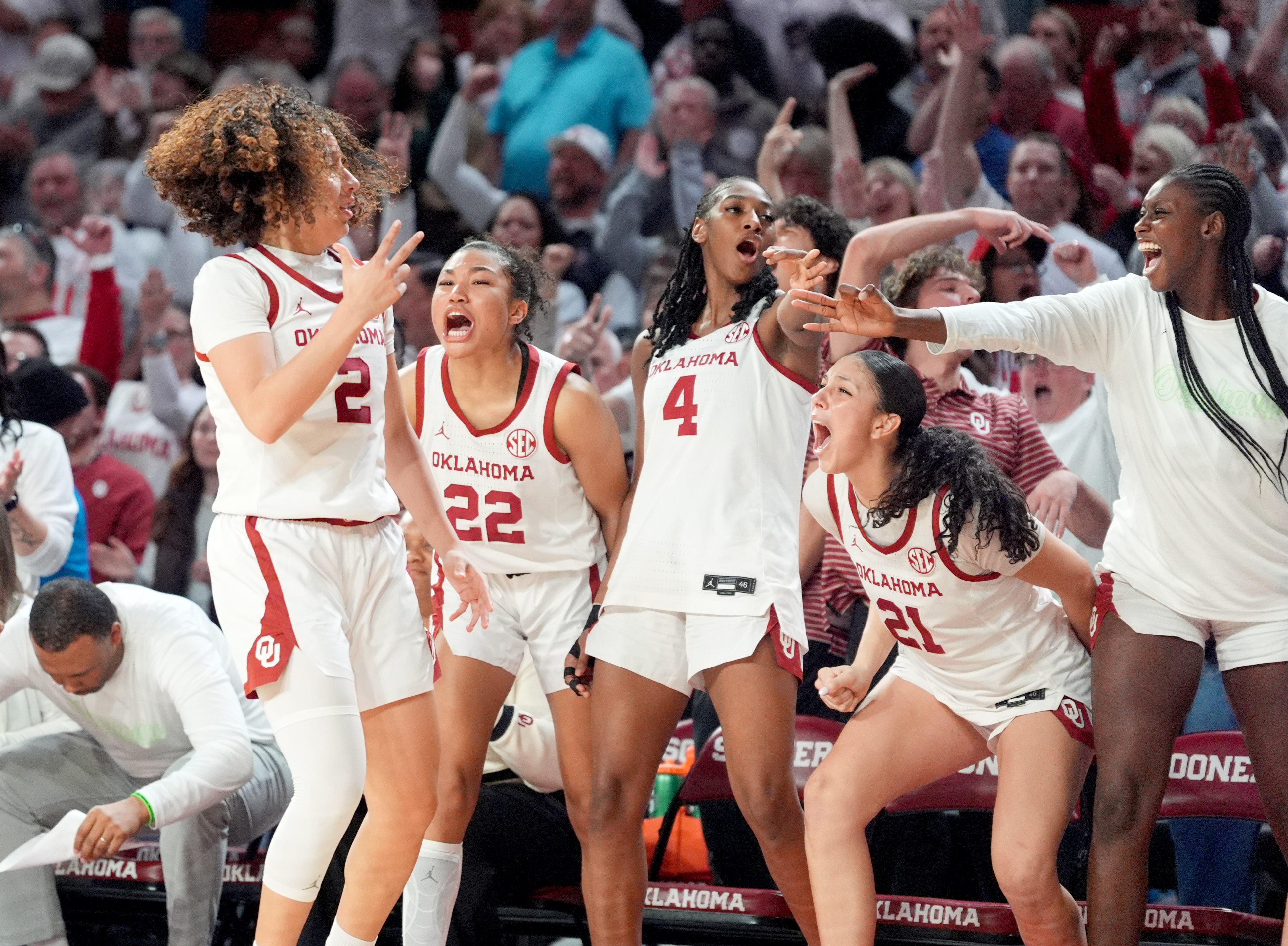 OU women's basketball star Aaliyah Chavez scores 18 in win over Auburn