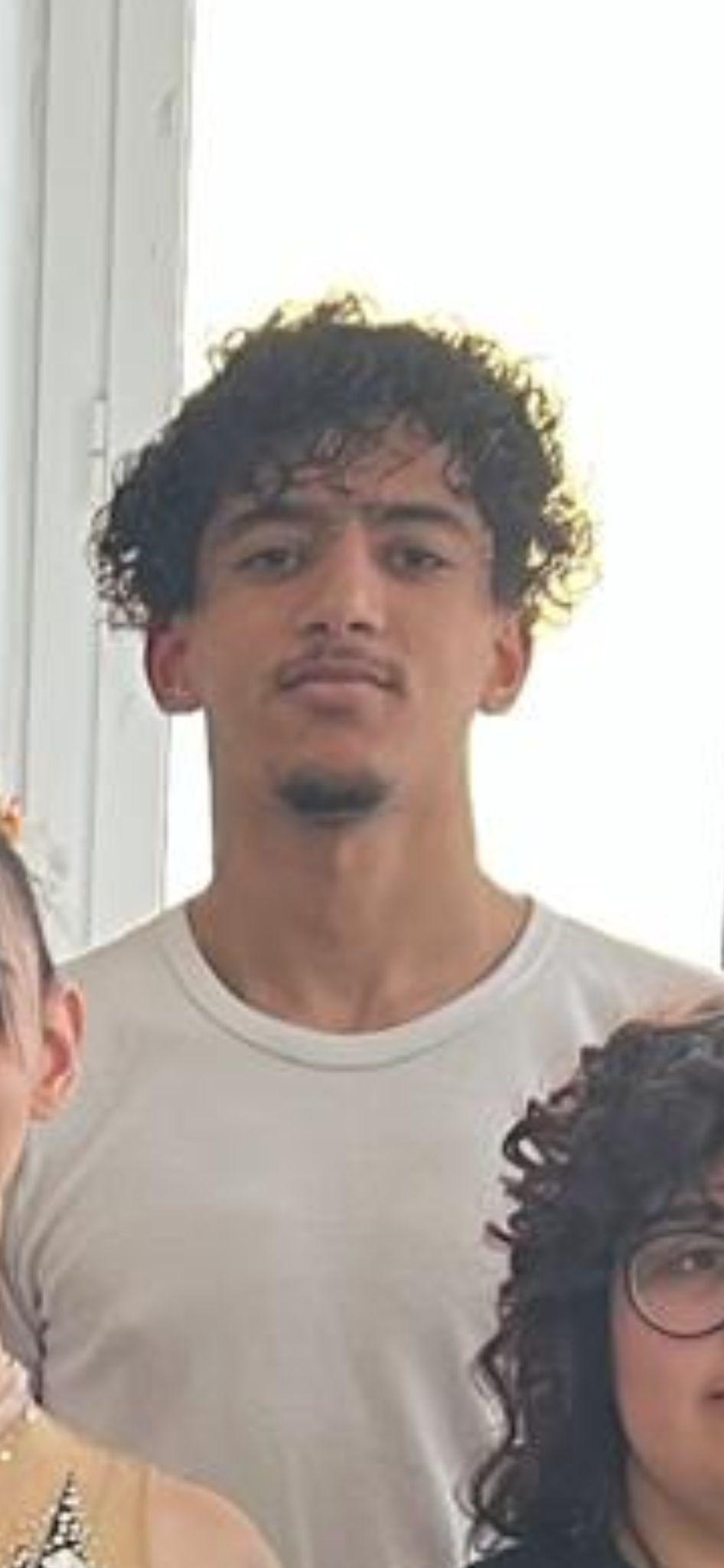 Avevo paura di essere ucciso. Atif terrorizzato dalle minacce. Temeva i ...