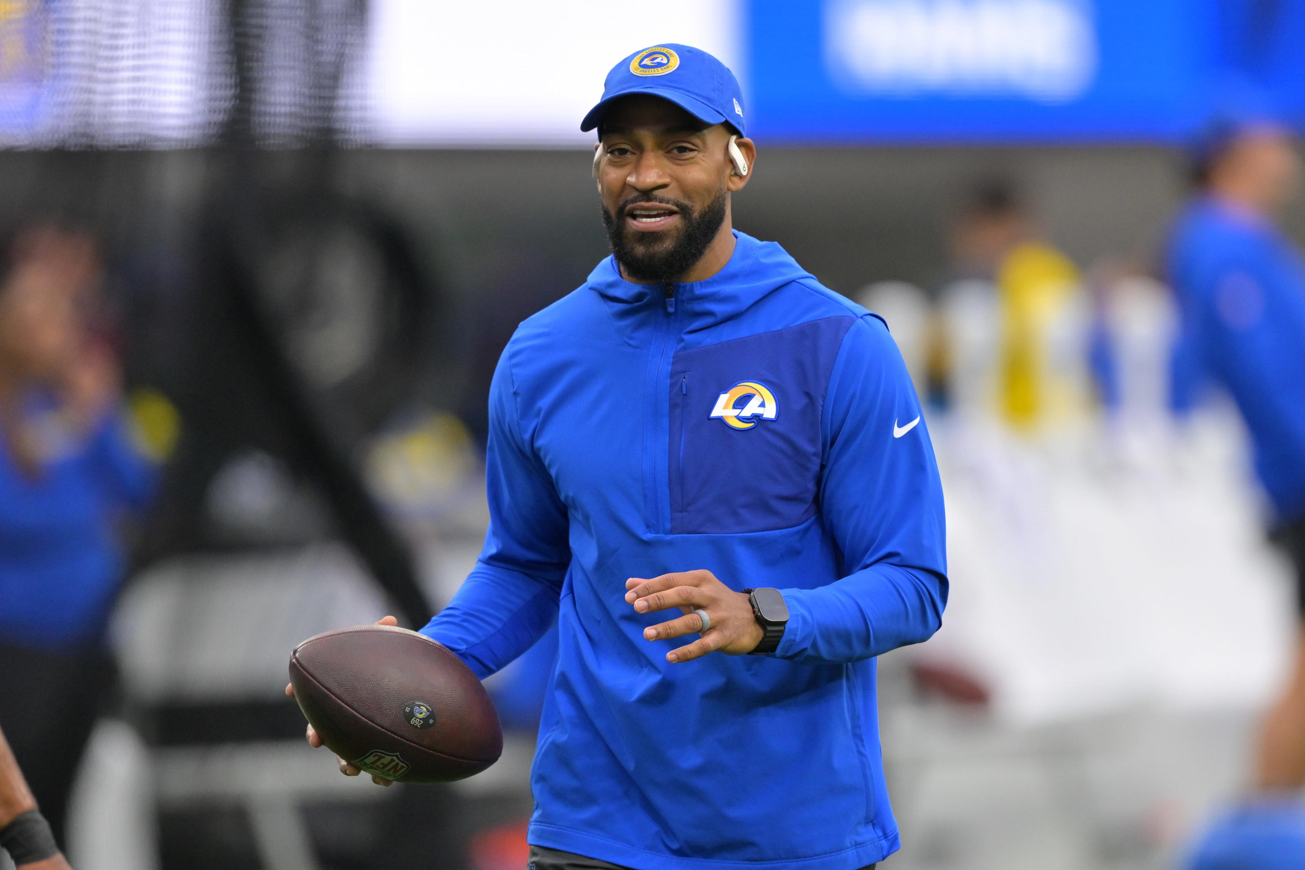 Chargers DC search: LA requests interview with Aubrey Pleasant