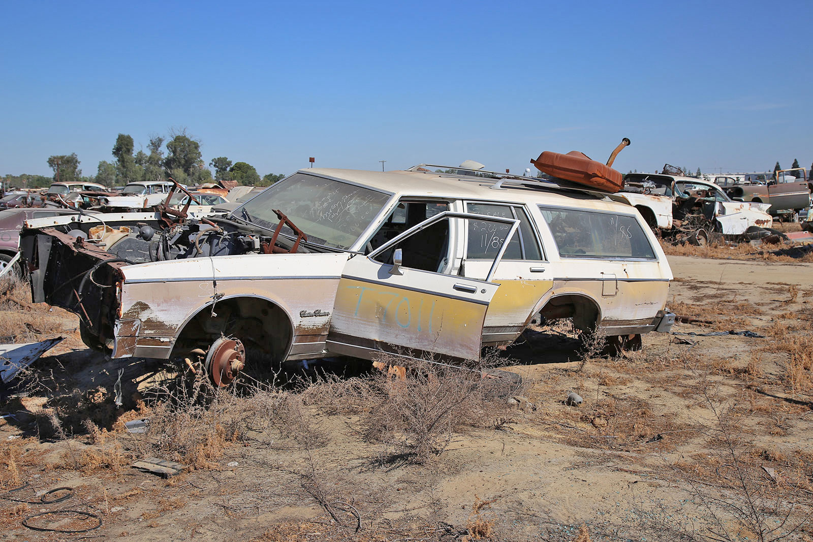 Weitere Schätze aus dem Schrottplatz von Turner's Auto Wrecking in ...