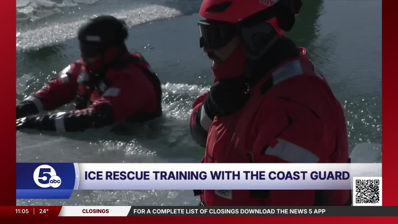 Lorain hosts ice rescue training with US Coast Guard