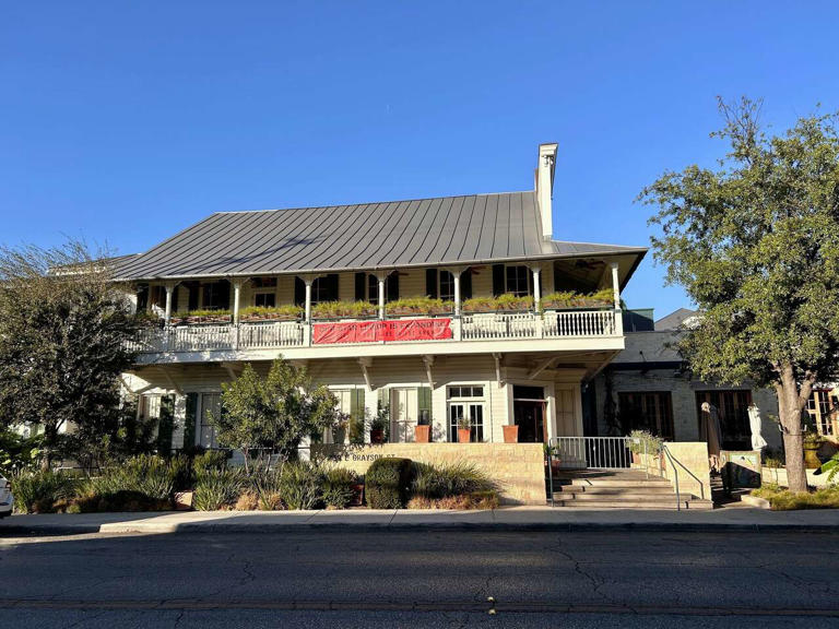 Pearl in San Antonio cooks up new eatery as restaurants exit ...