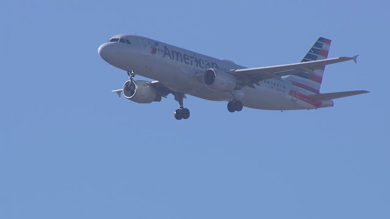 American Airlines flight diverted back to Pittsburgh shortly after takeoff