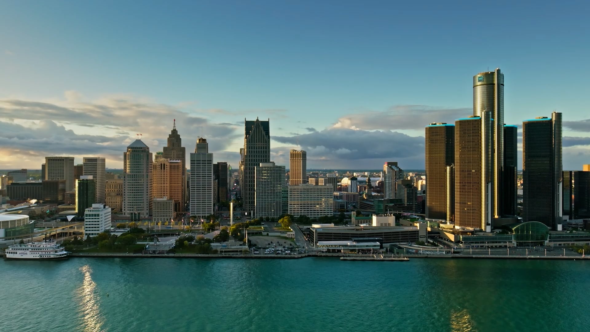 Detroit, Michigan: widok z drona na odrodzenie Motor City