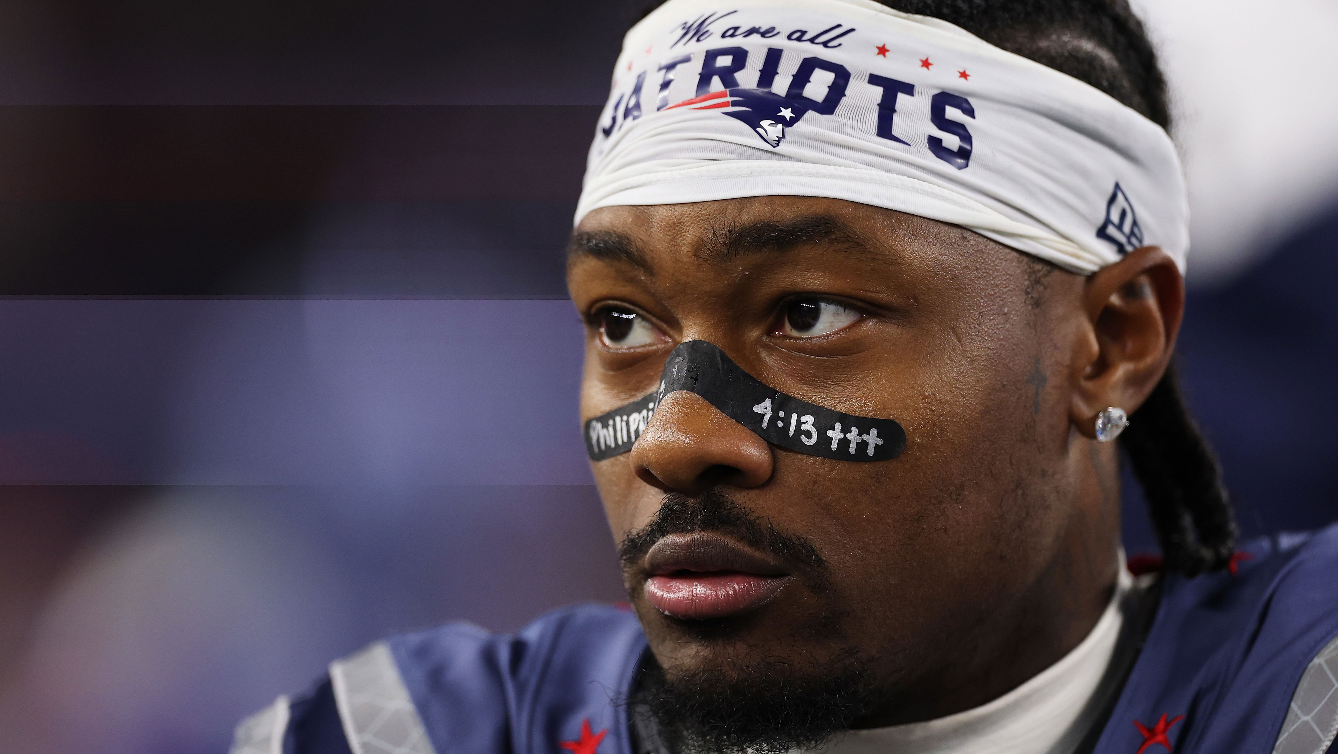 Patriots’ Stefon Diggs reacts to viral AFC Championship photo after ...