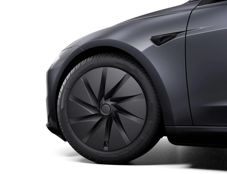 Tesla introduces Model 3 Standard RWD in Malaysia, priced from RM147,600