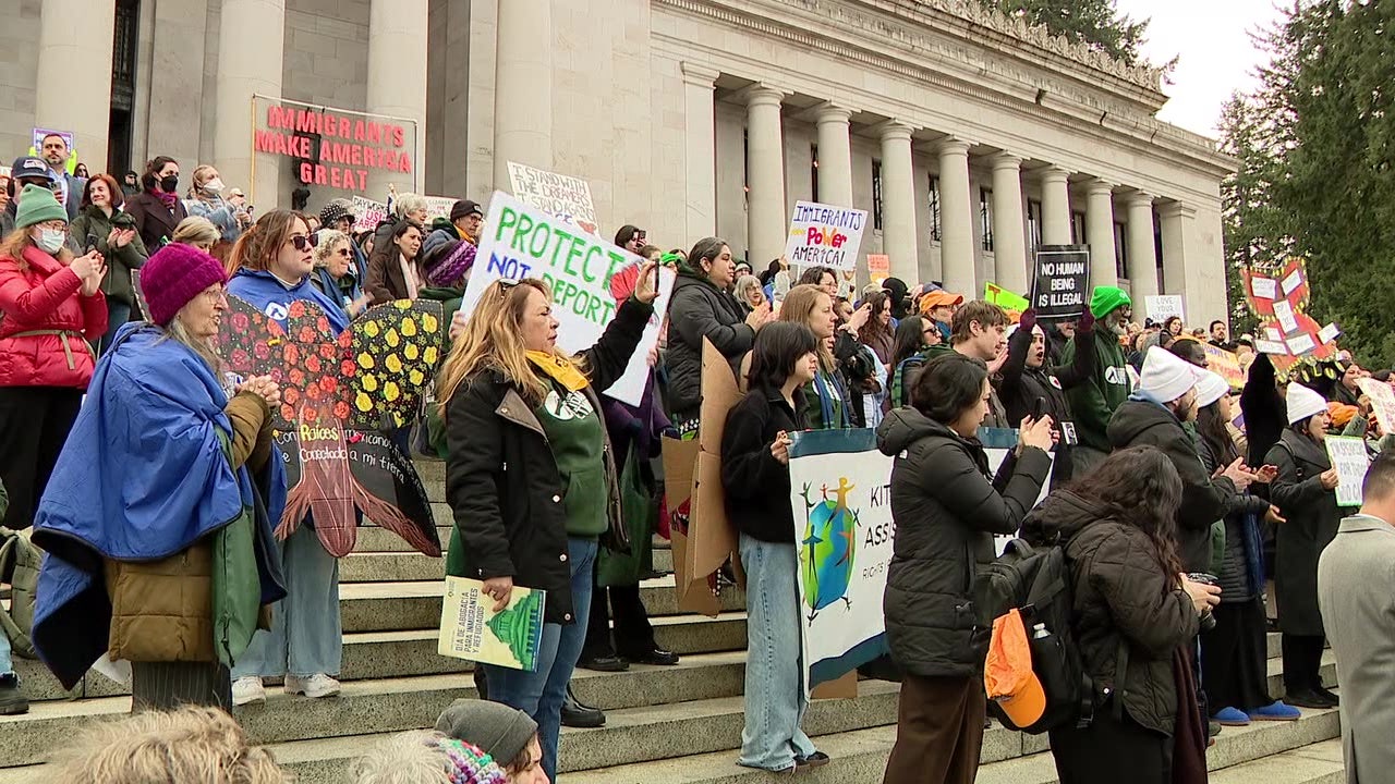 Hundreds rally at WA capitol building in support of immigrant rights