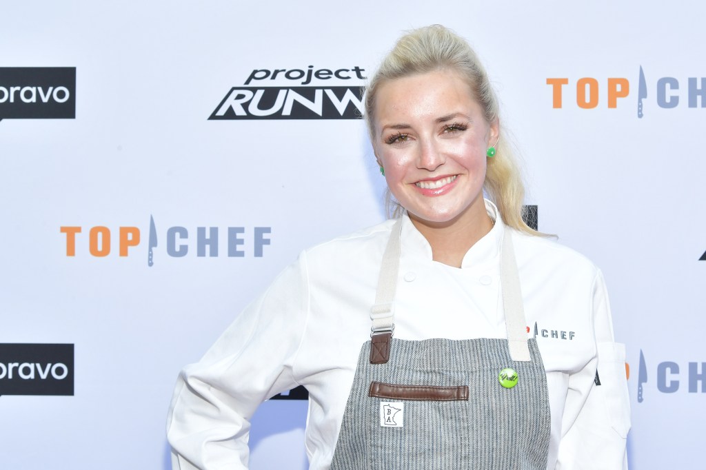 Top Chef winner charged with DUI after plowing into mailbox with her 2 ...