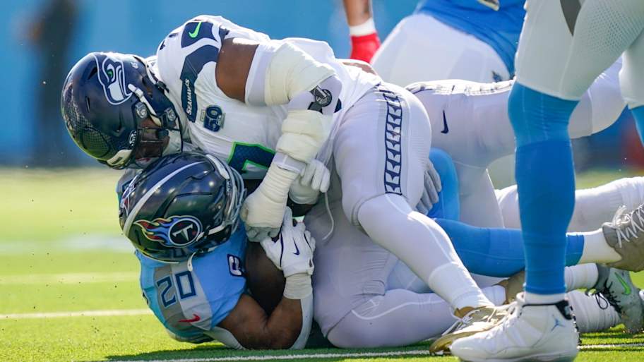 Seahawks get frustratingly little movement in Thursday injury report