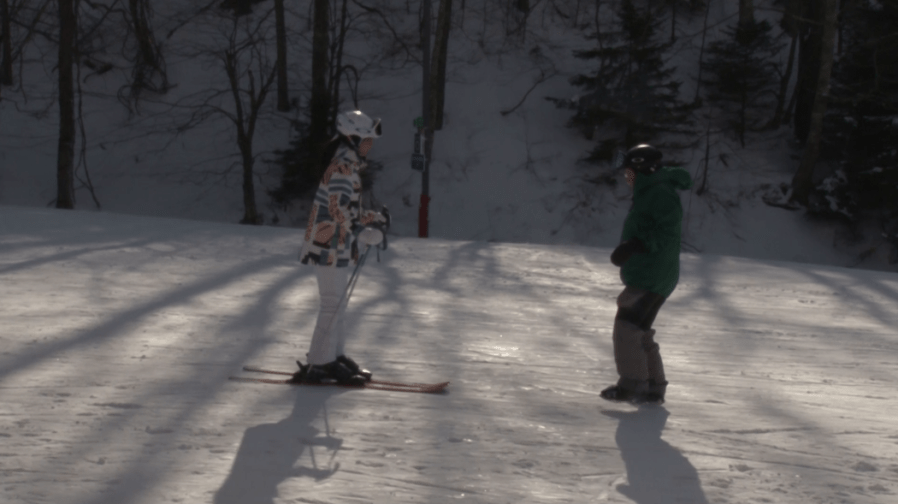 Traumatic brain injury survivors thrive in 'Alive to Thrive' skiing event