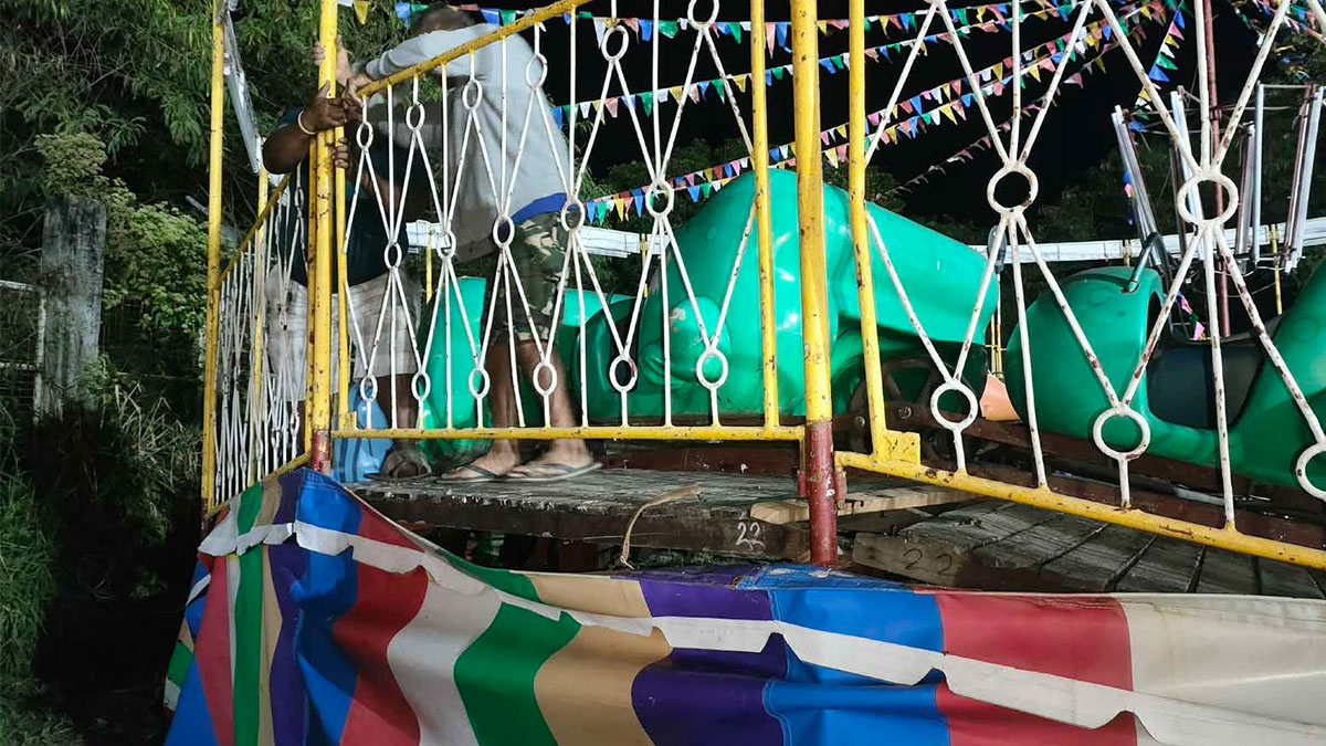 Amusement park shut down after ride detaches, injures 3 in Bulacan