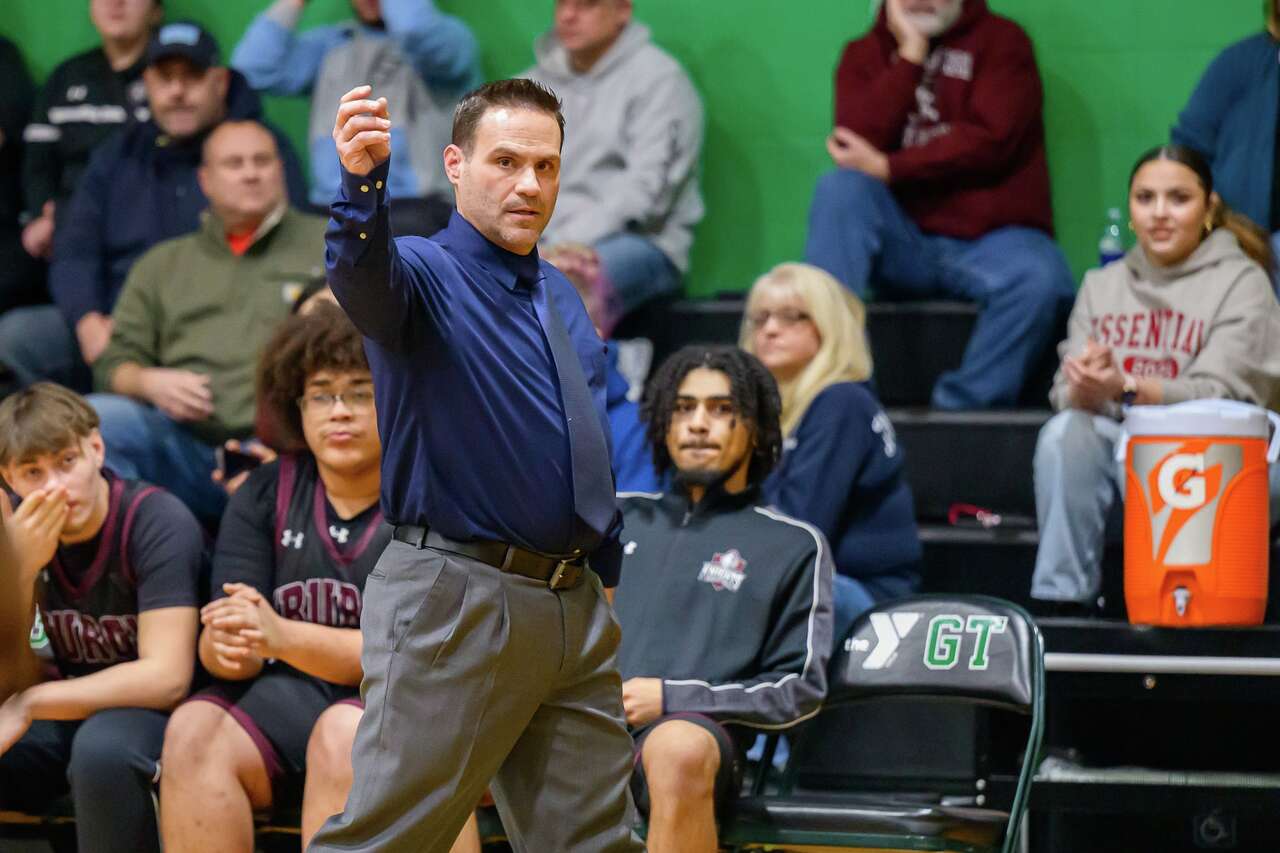 Tough defense fuels Lansingburgh boys' basketball's win at Bethlehem