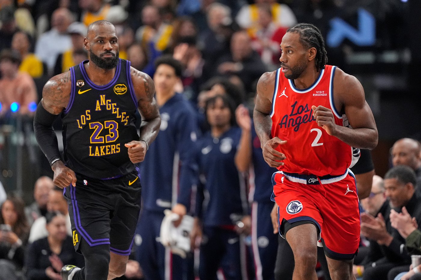 Kawhi Leonard embraces 3-point shooting to lift Clippers