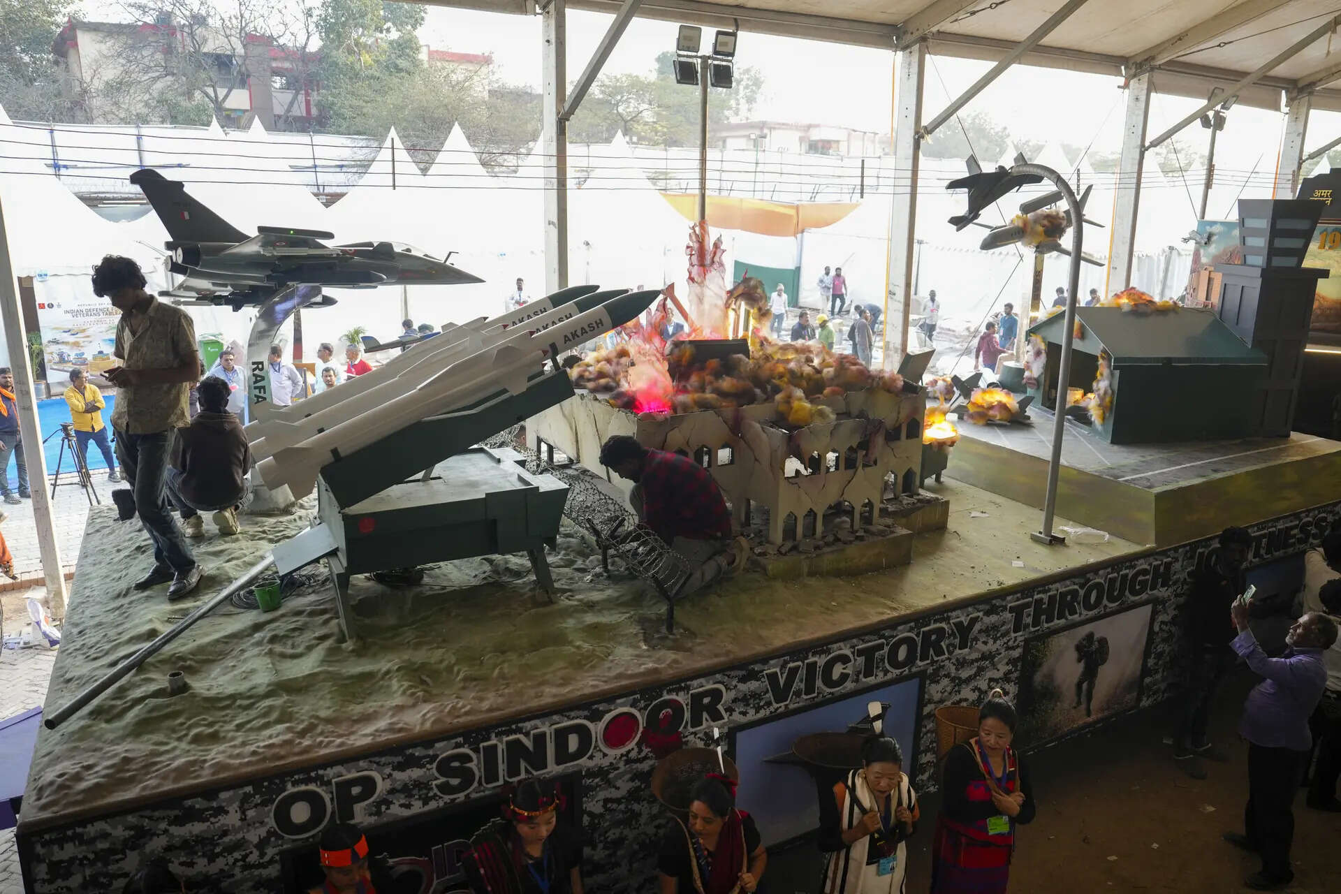 Republic Day 2026: Rain and thunder delay parade rehearsal in Delhi