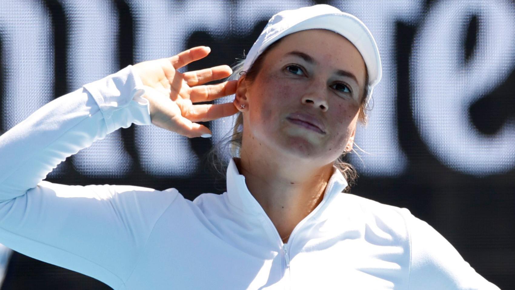Putintseva drowns out 'disrespectful' crowd with rabbit song