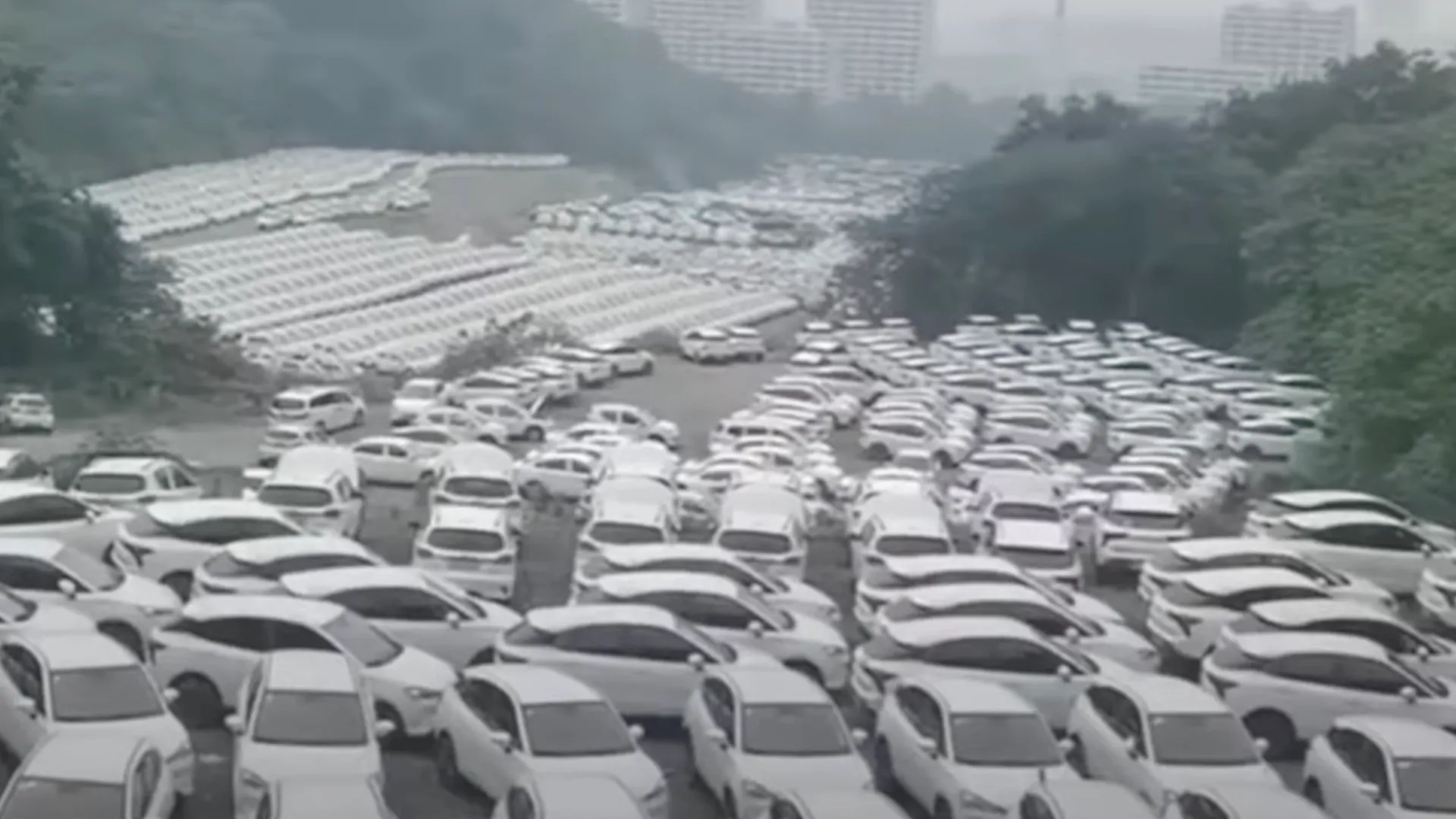 Tesla's EV graveyard, Jaguar's latest fail, and more... Motoring News Zone