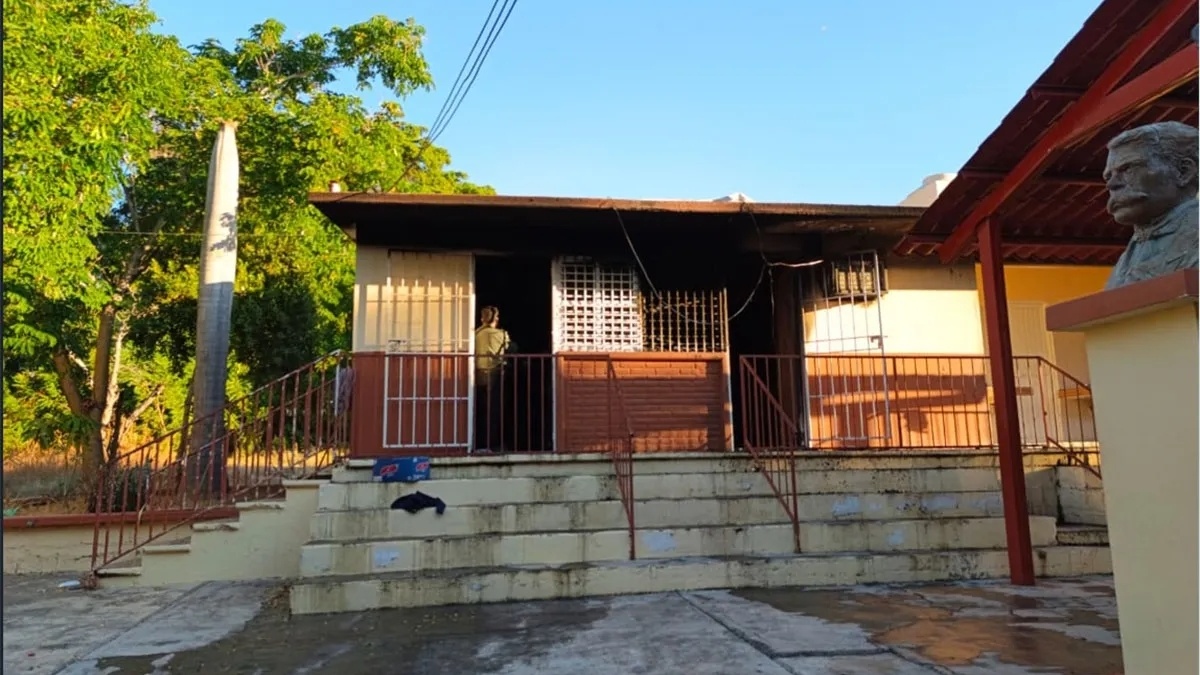 Armas legales contra vandalismo en escuelas