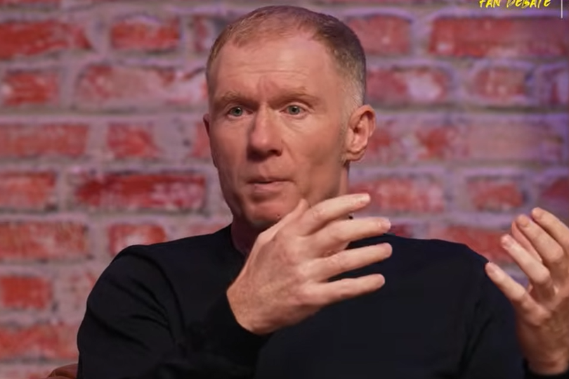 Lisandro Martinez scores own goal vs Arsenal as Man Utd fans say 'Paul ...