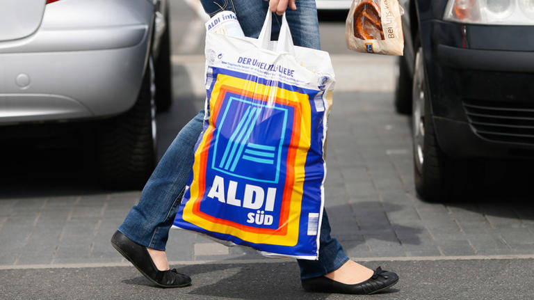 The best day to shop at Aldi for baked goods