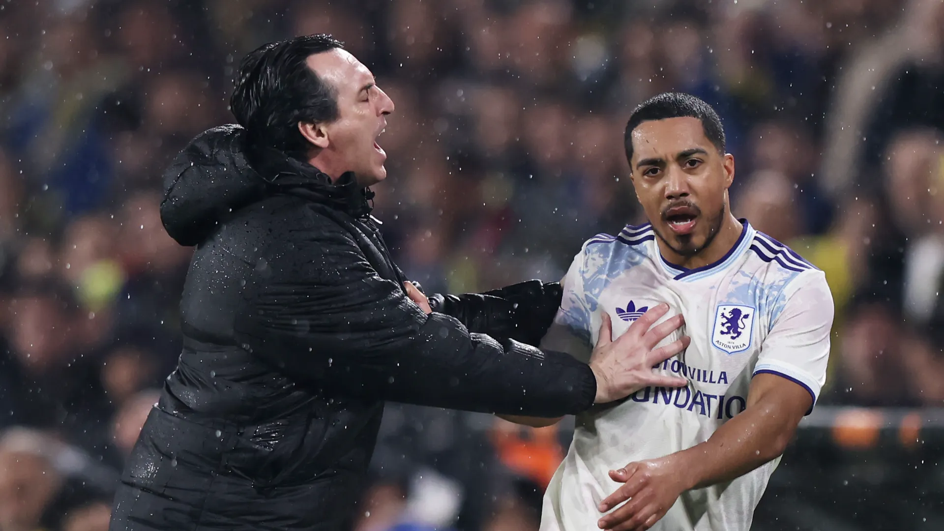 Schlägerei zwischen Trainer und Spieler: Chaos im Team von Jadon Sancho